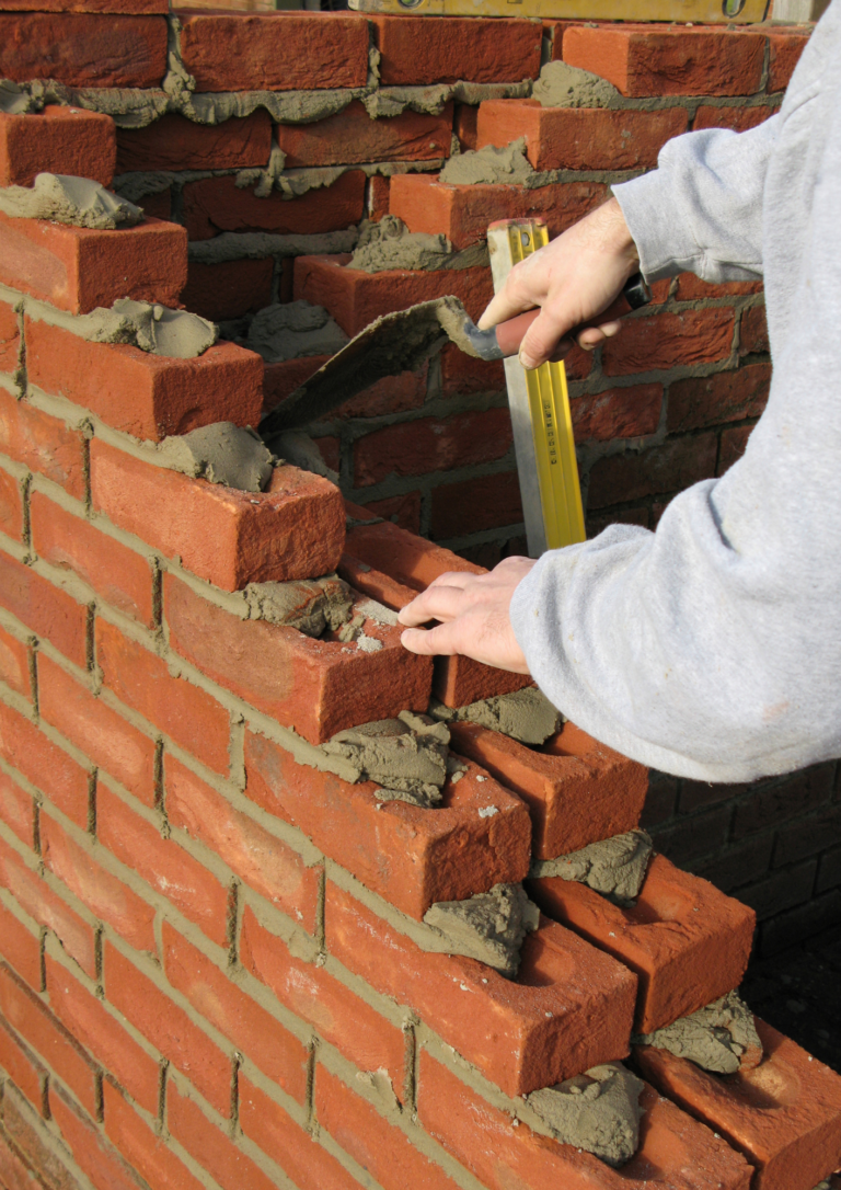 How to become a bricklayer - UK - SLBC Ltd
